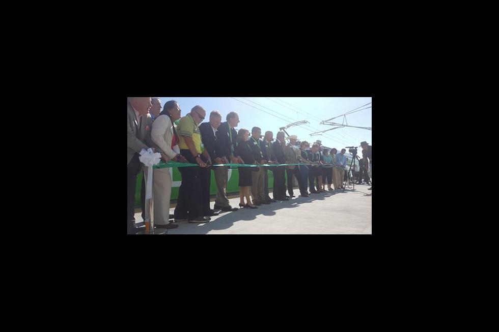 Denver commuters make a B Line for new service | News | Railway Gazette ...